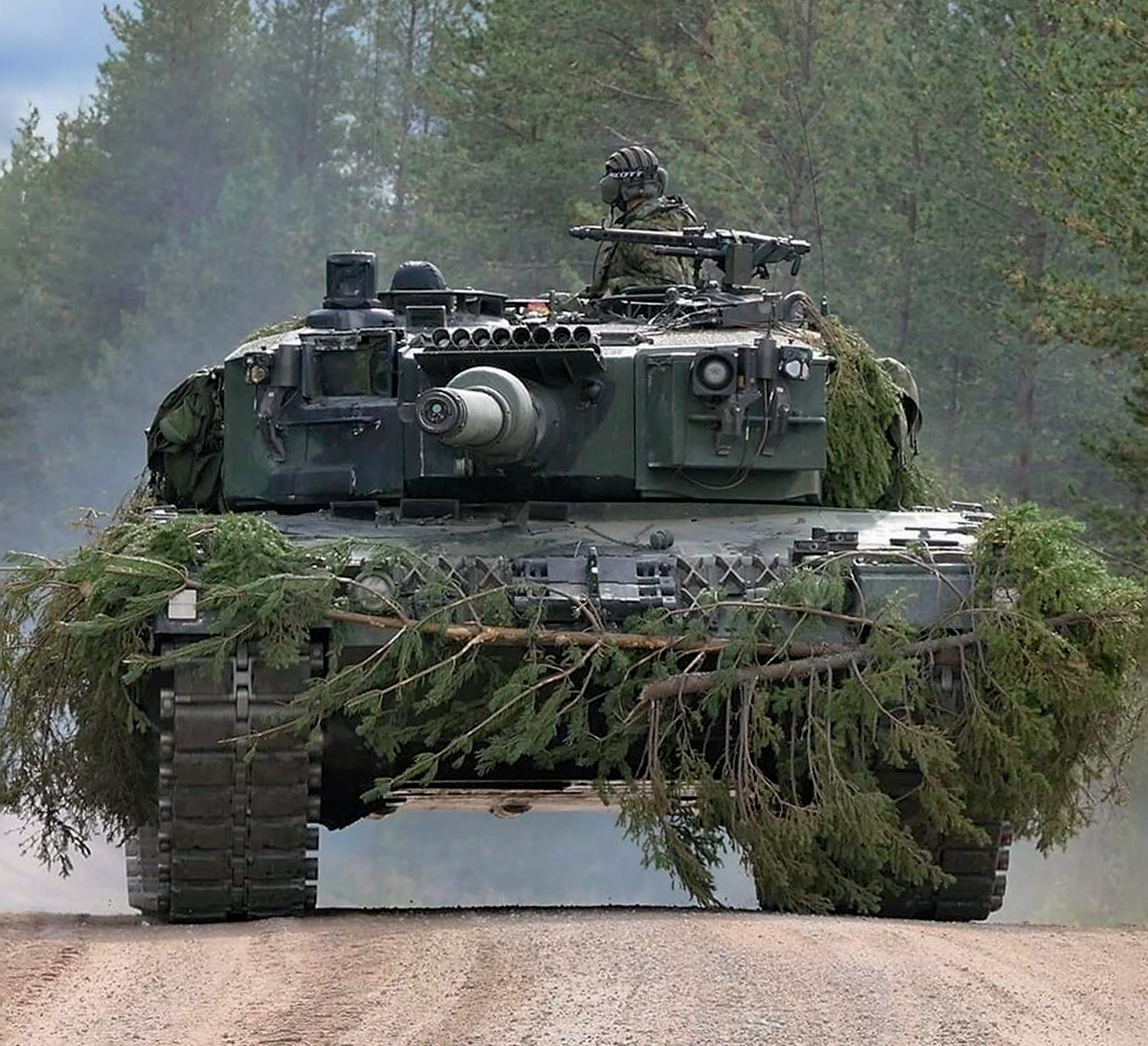 More Leopard 2 combat tanks to Ukraine | SPARTANAT