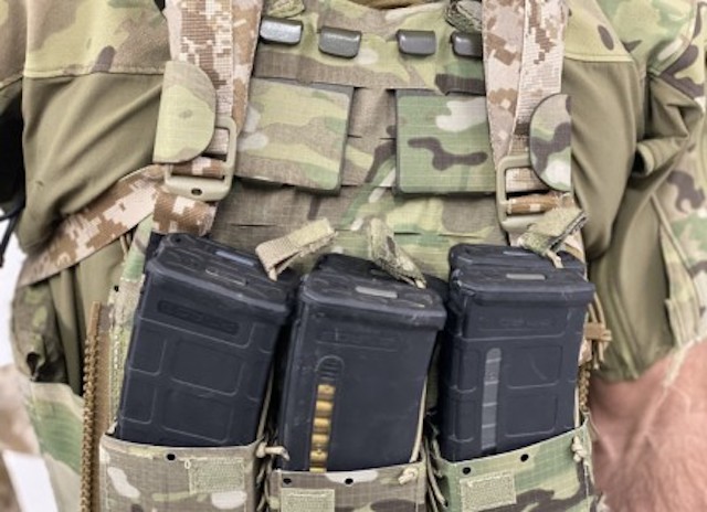 MATBOCK secures the strap | SPARTANAT